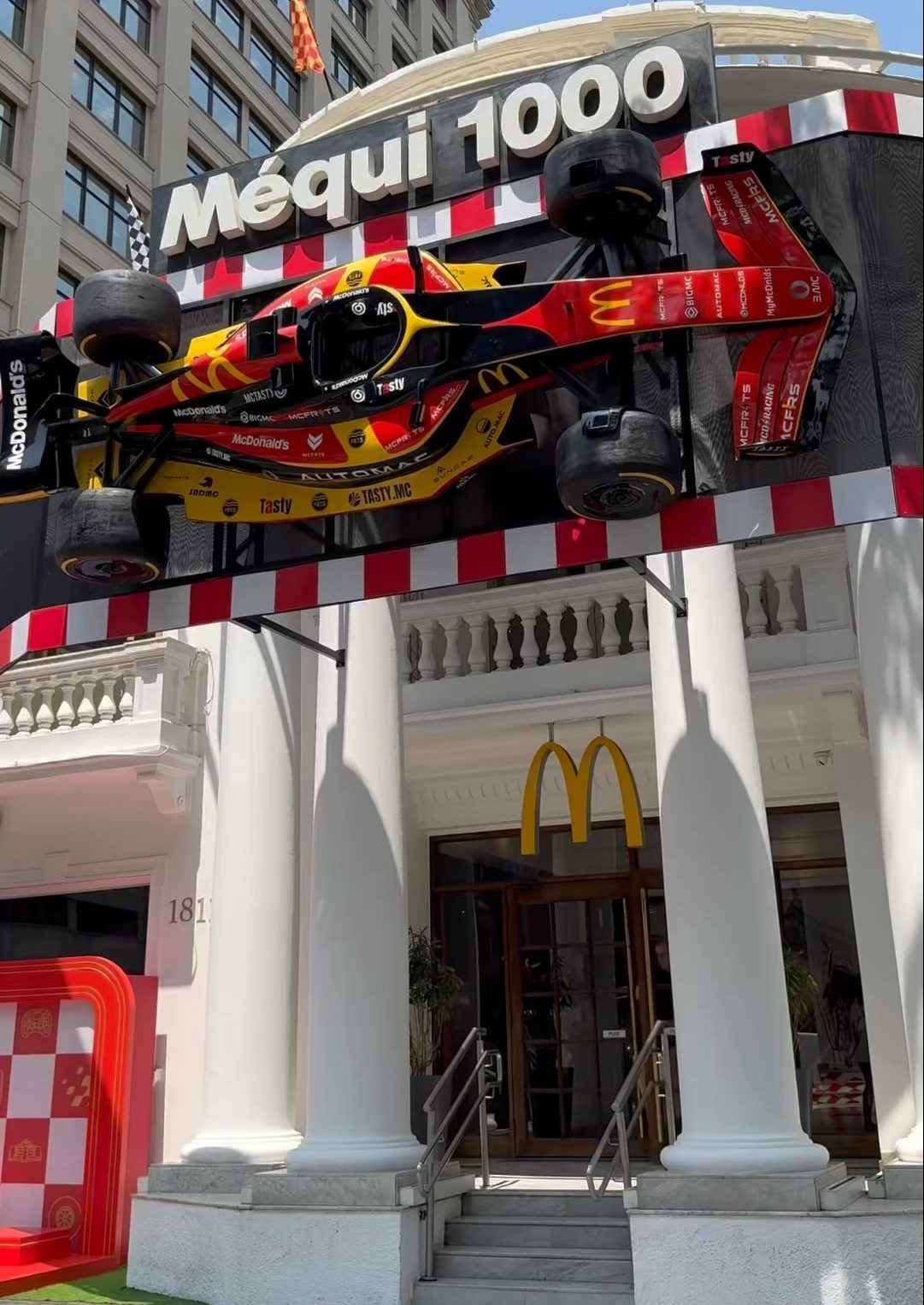 Mcdonald's: Méqui 1000 vira restaurante temático de Fórmula 1 com carro ...