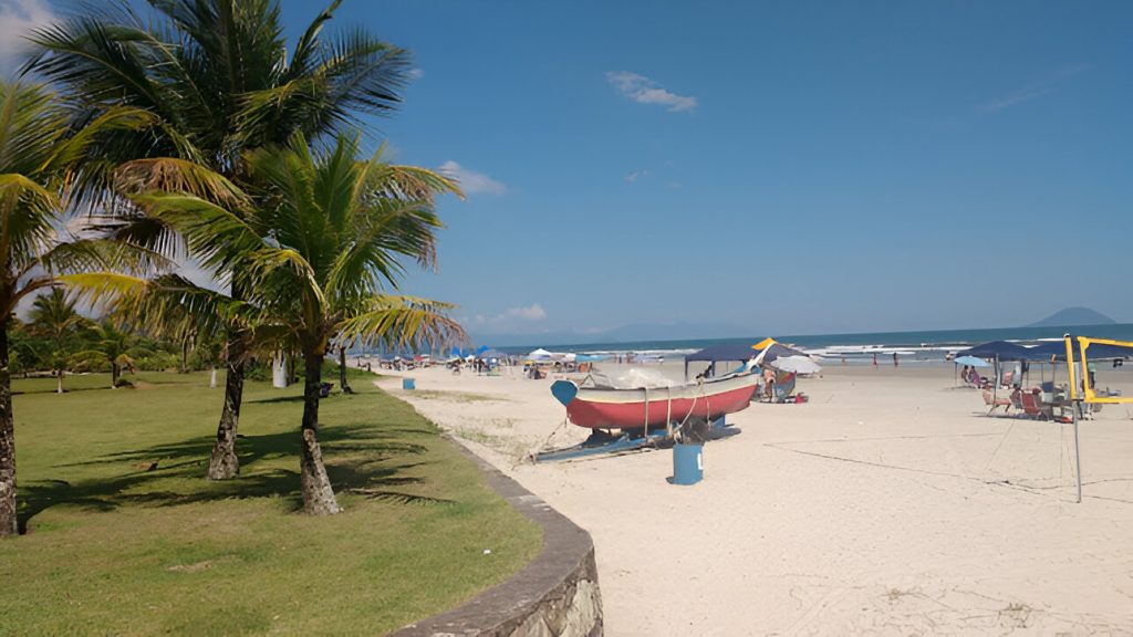 Ir para o litoral de trem? Descubra como chegar a uma praia incrível ...