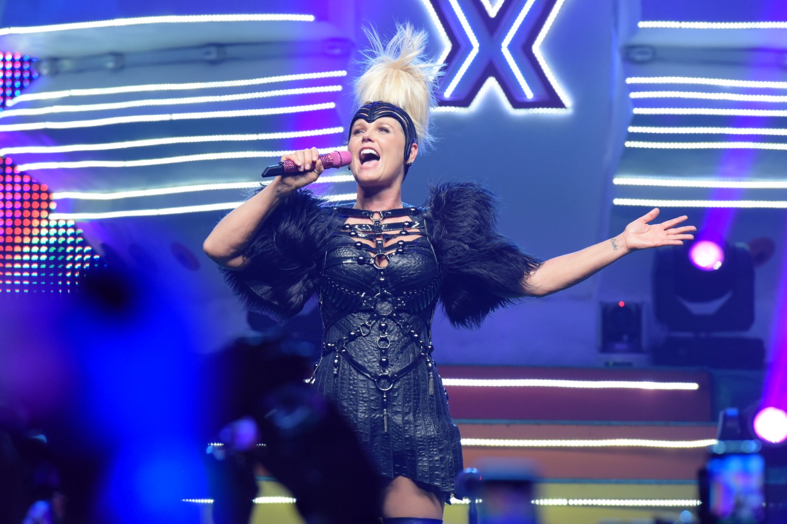 'O Último Voo da Nave': Xuxa irá decolar em turnê histórica para ...