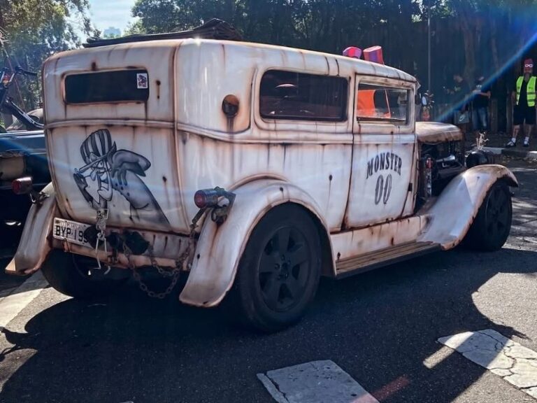 Carros da Corrida Maluca ganham versão real em evento com clássicos em ...